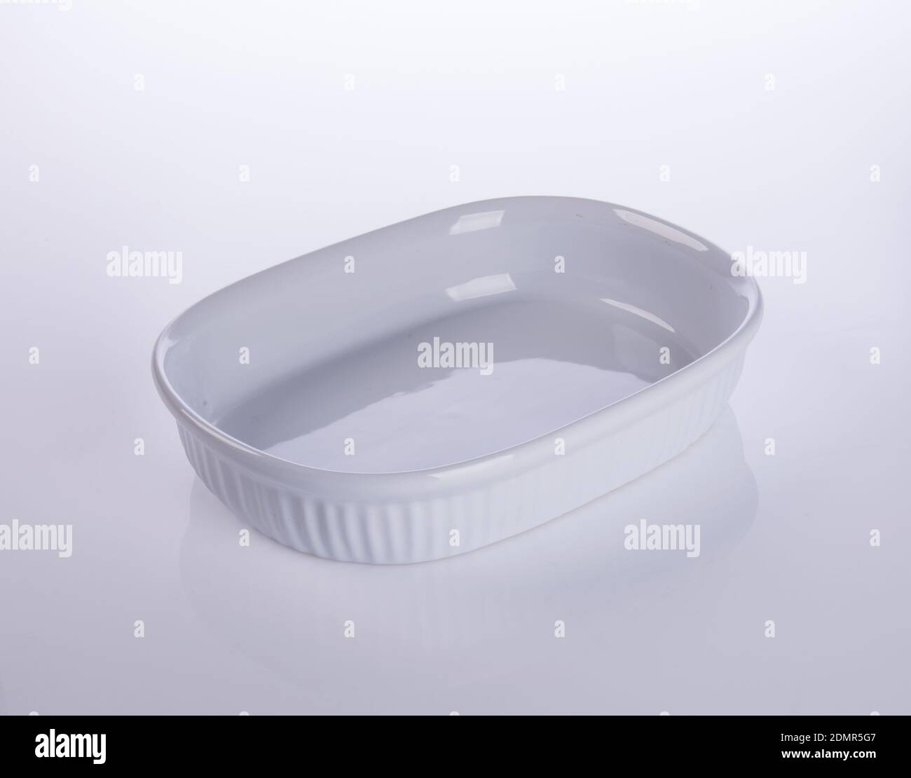 Empty casserole hi-res stock photography and images - Alamy