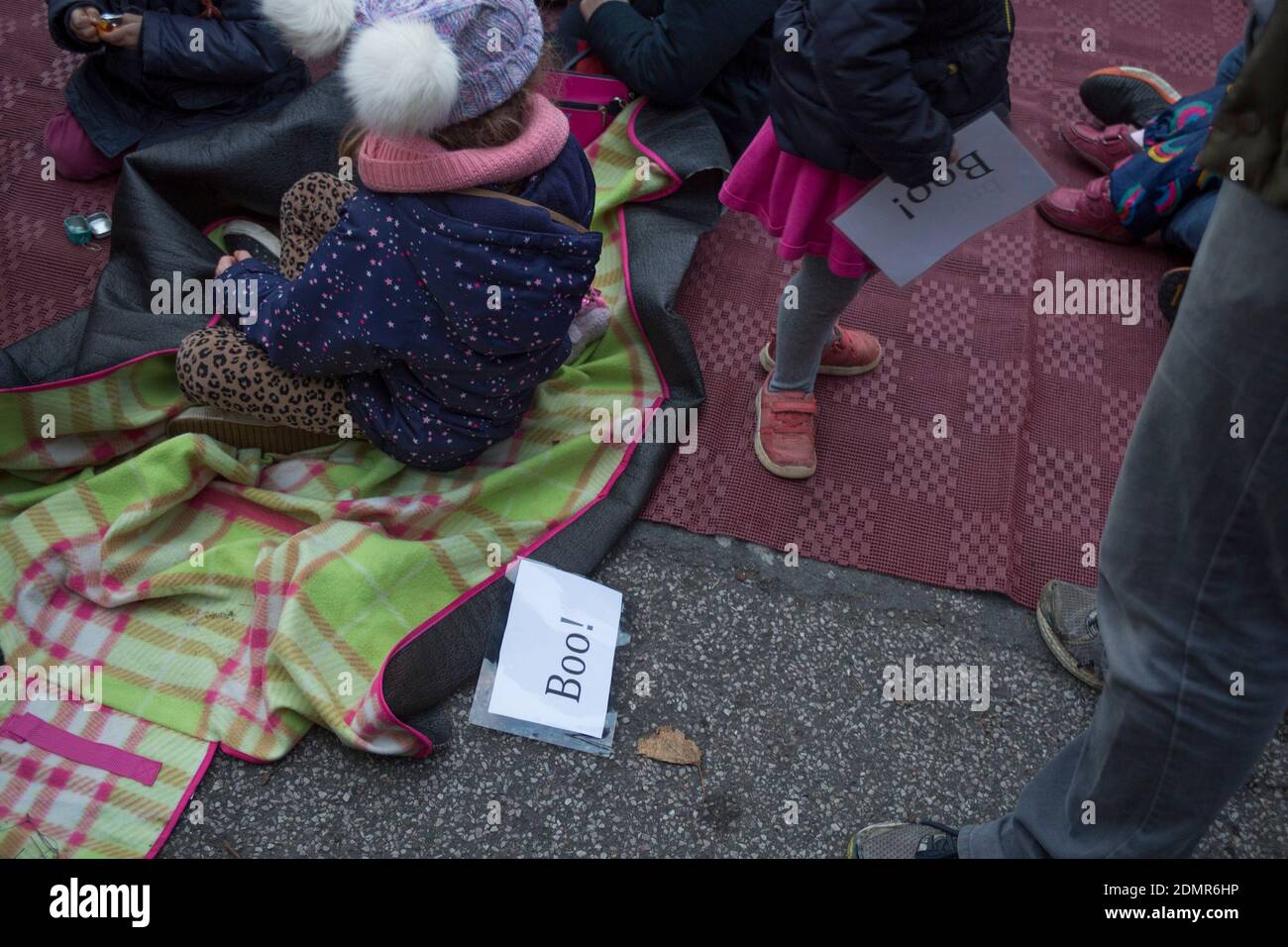Pop-up Street Panto: The Scrooge. Walthamstow E17 2019 Stock Photo - Alamy