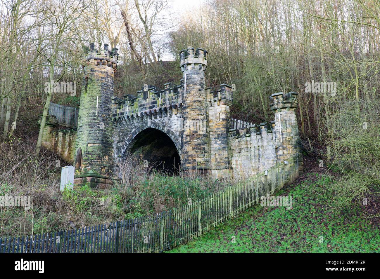 Castle style tunnel portal hi-res stock photography and images - Alamy