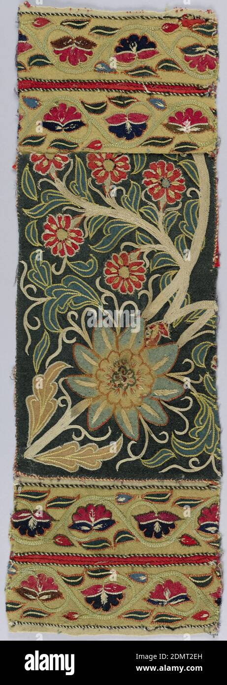 Chain piecing hi-res stock photography and images - Alamy