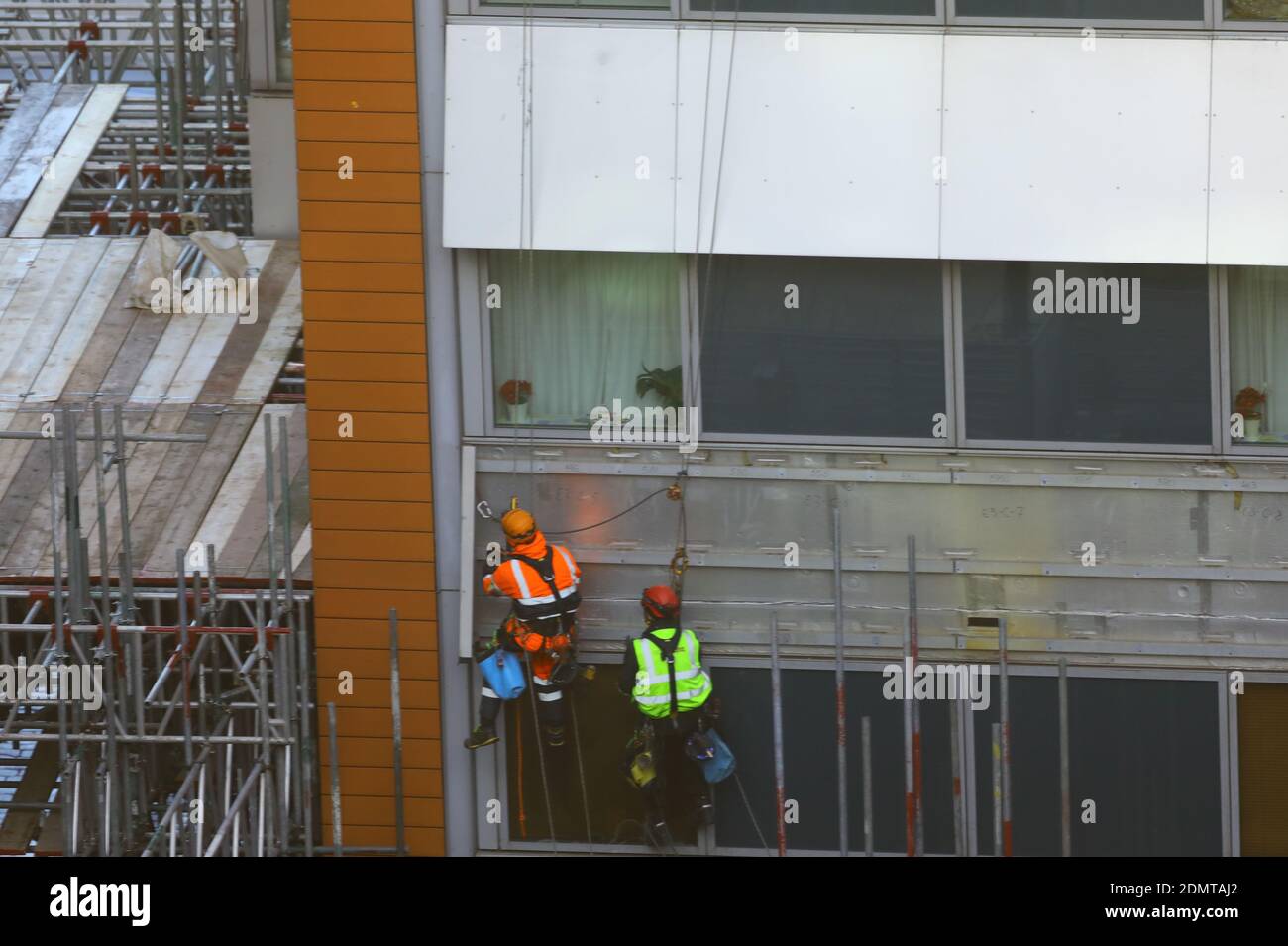 Remove flammable cladding hi-res stock photography and images - Alamy