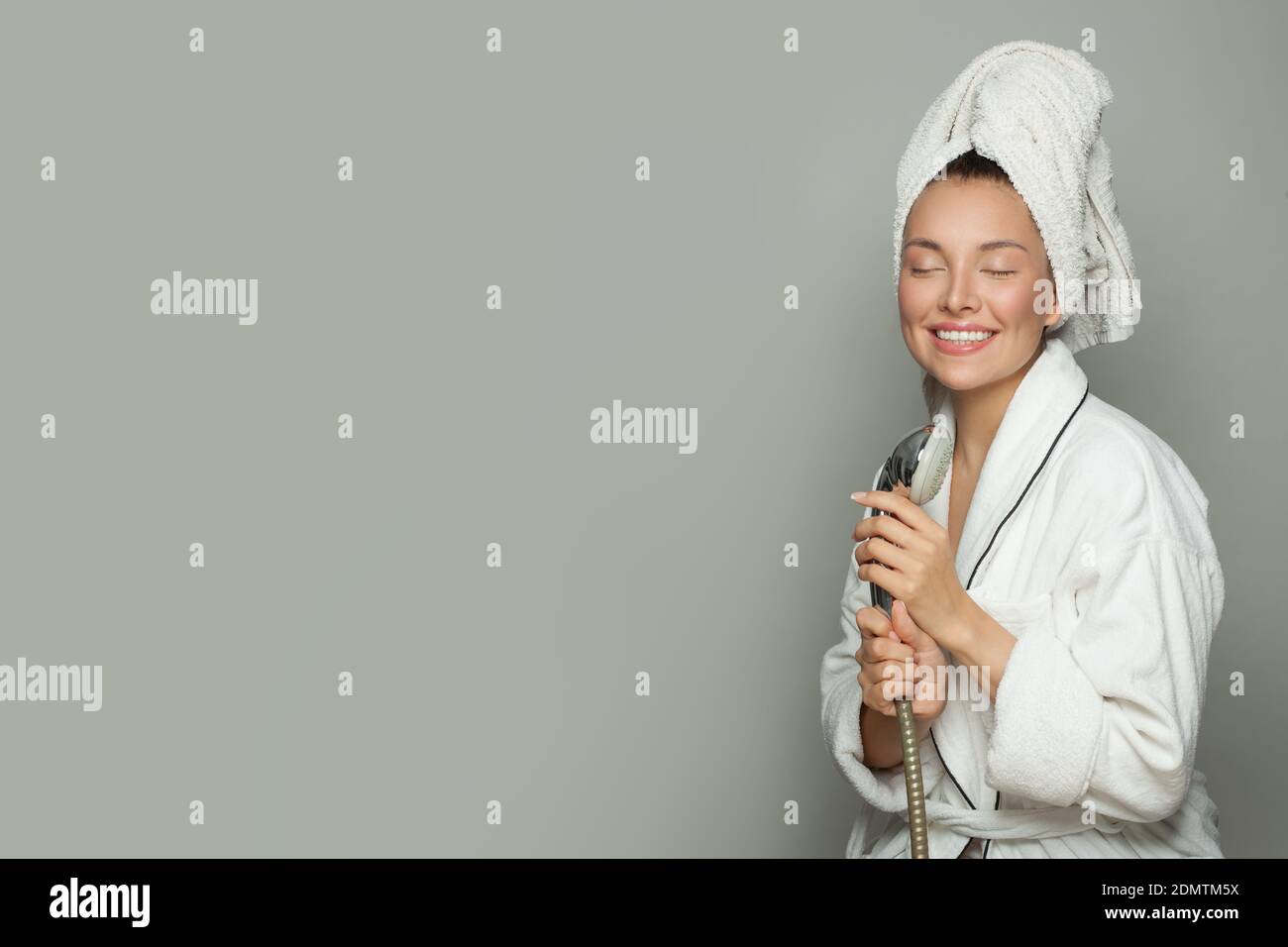 Beautiful spa model woman hi-res stock photography and images - Alamy