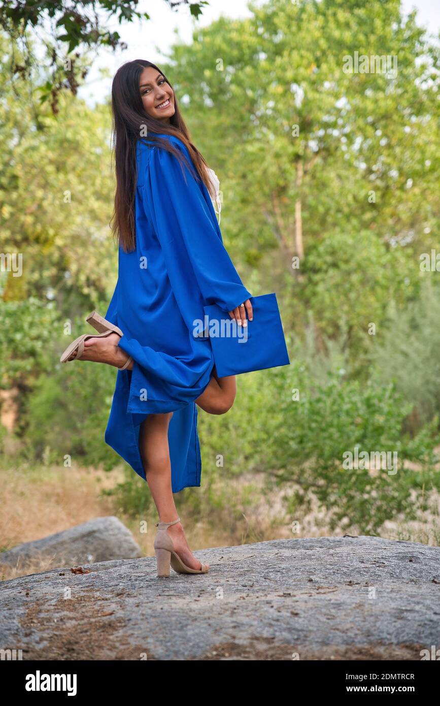 Graduation photo shoot hi-res stock photography and images - Alamy