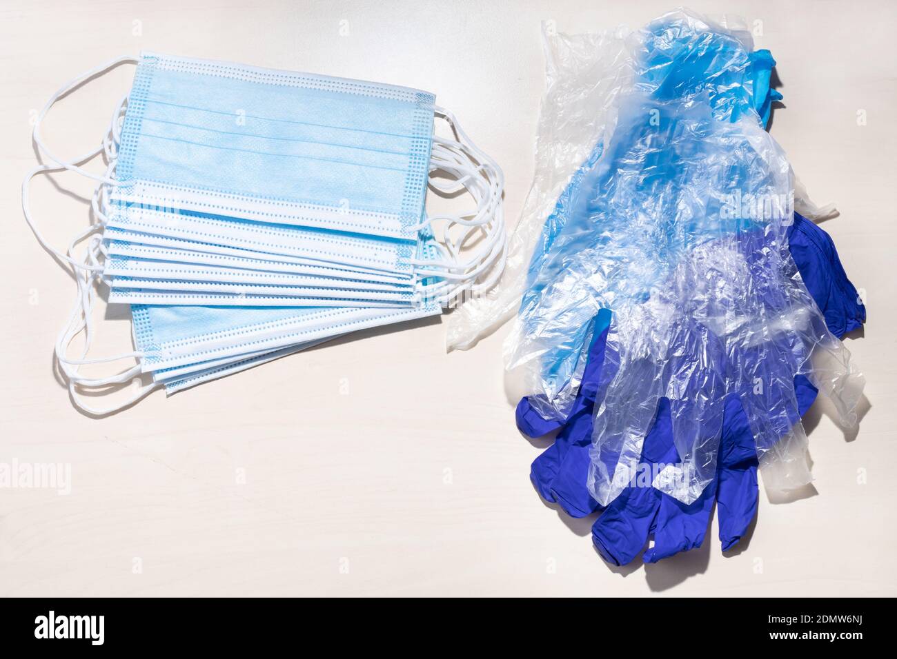 Pile new medical disposable face hi-res stock photography and images ...