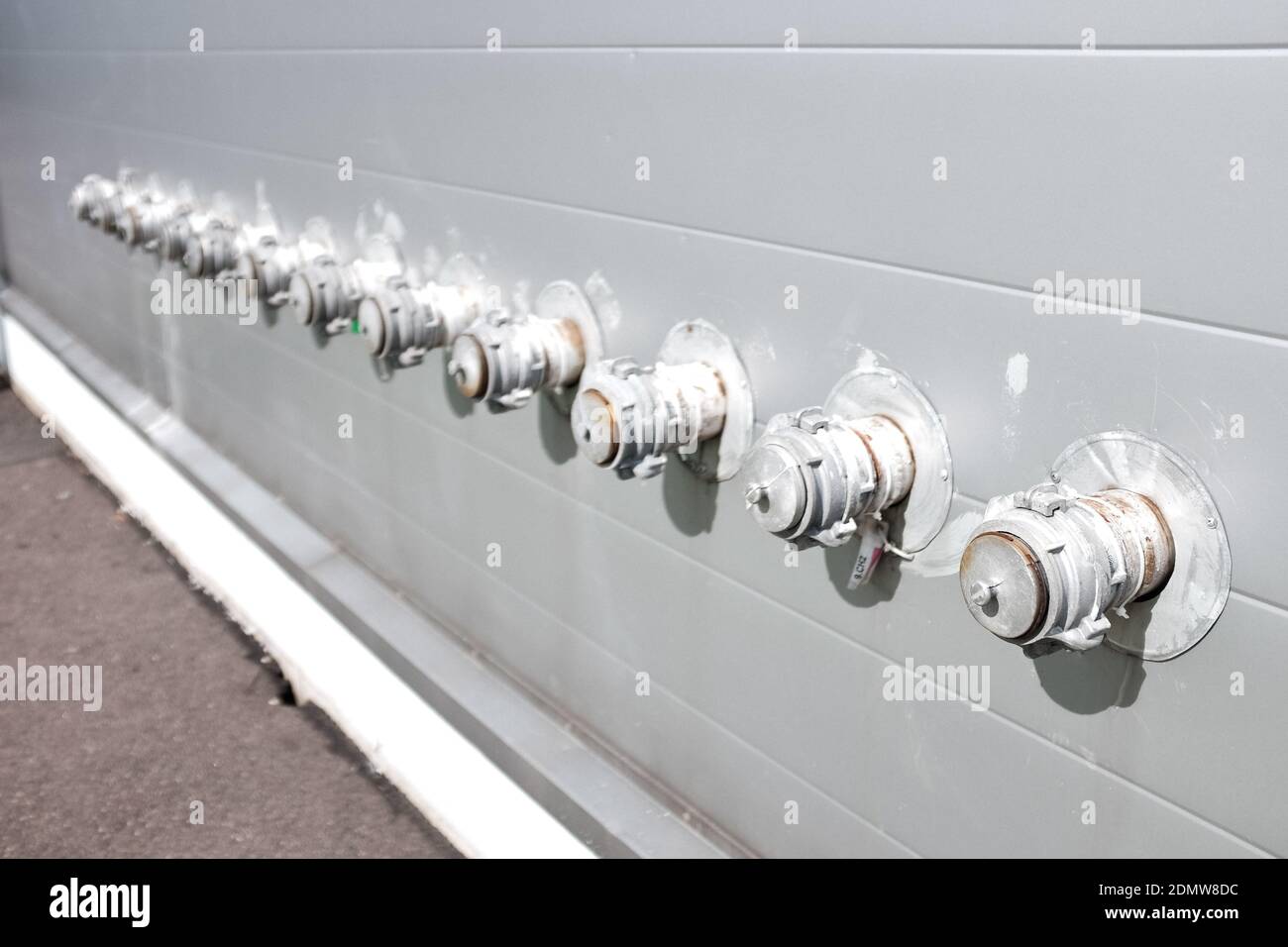Angle valves hi-res stock photography and images - Alamy