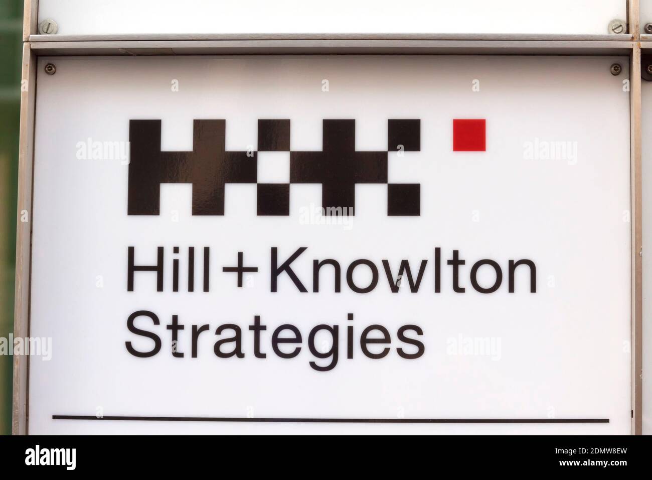 Global business strategies hi-res stock photography and images - Alamy