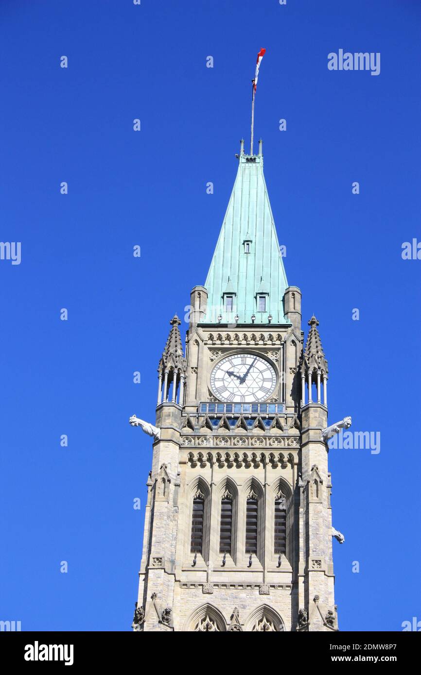 Peace Tower of Ottawa Parliament Building, Canada Stock Photo - Alamy