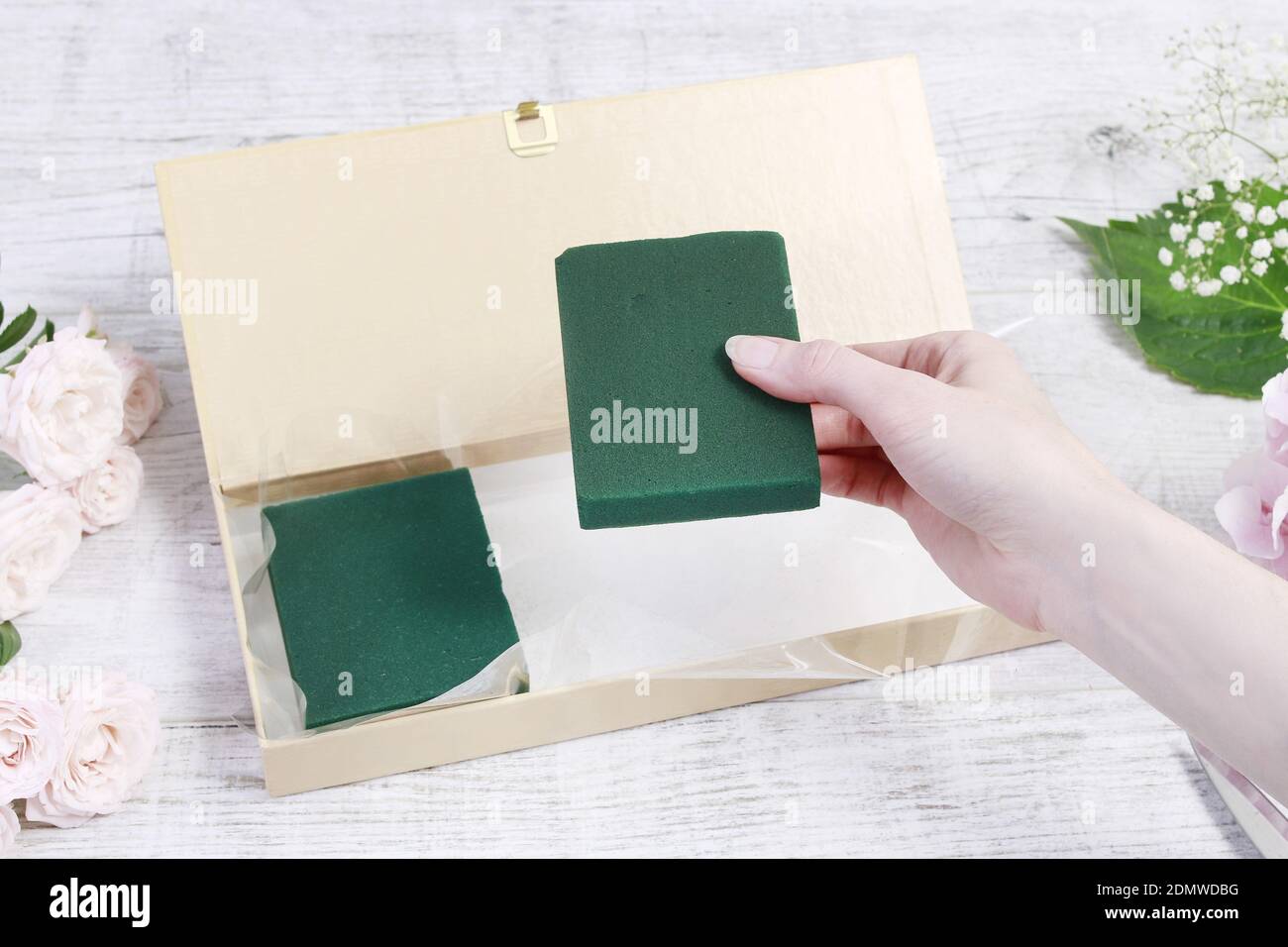 How to transform vintage paper box into a beautiful gift. Stepby step ...