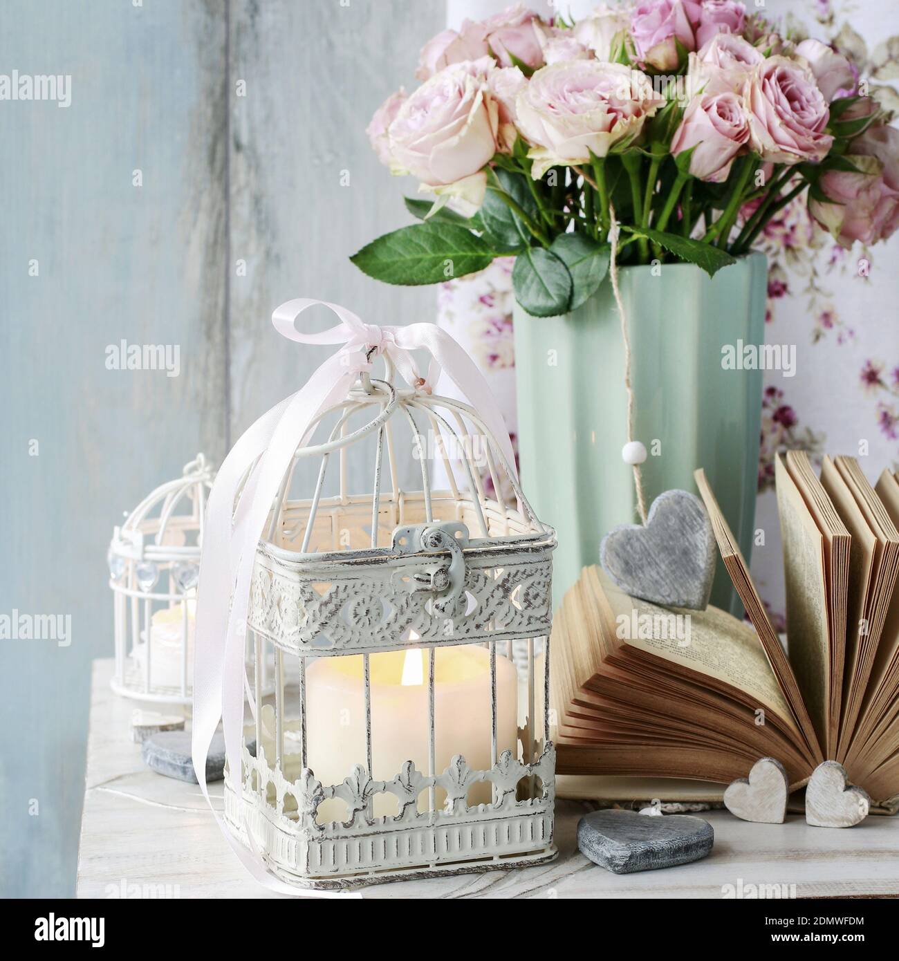 Bouquet of pink roses. Party decor Stock Photo - Alamy