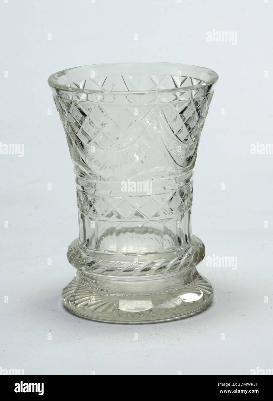 Beaker shaped body hi-res stock photography and images - Alamy