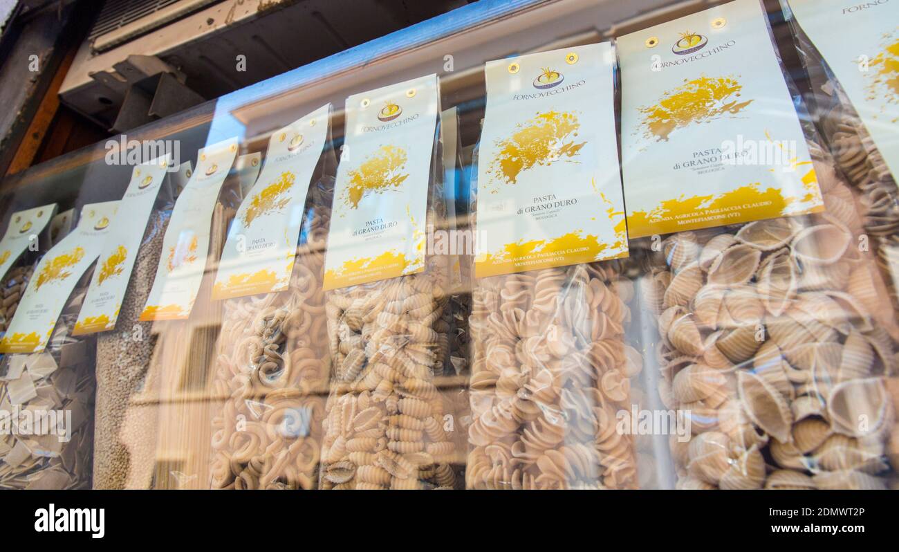 Pasta shop in rome hi-res stock photography and images - Alamy