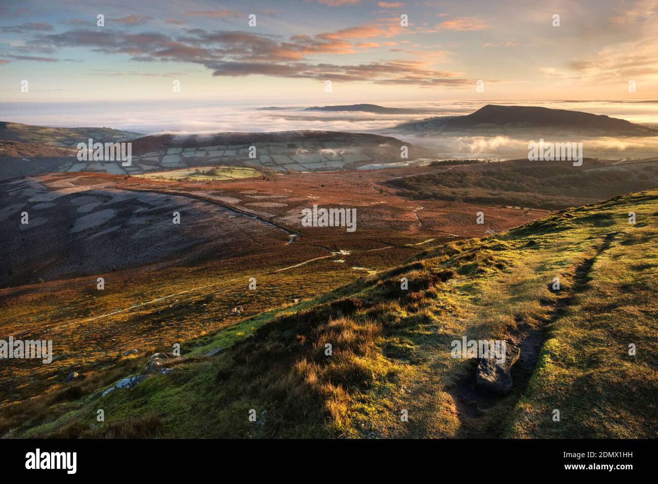 Ysgyryd fawr skirrid fawr mountain hi-res stock photography and images ...