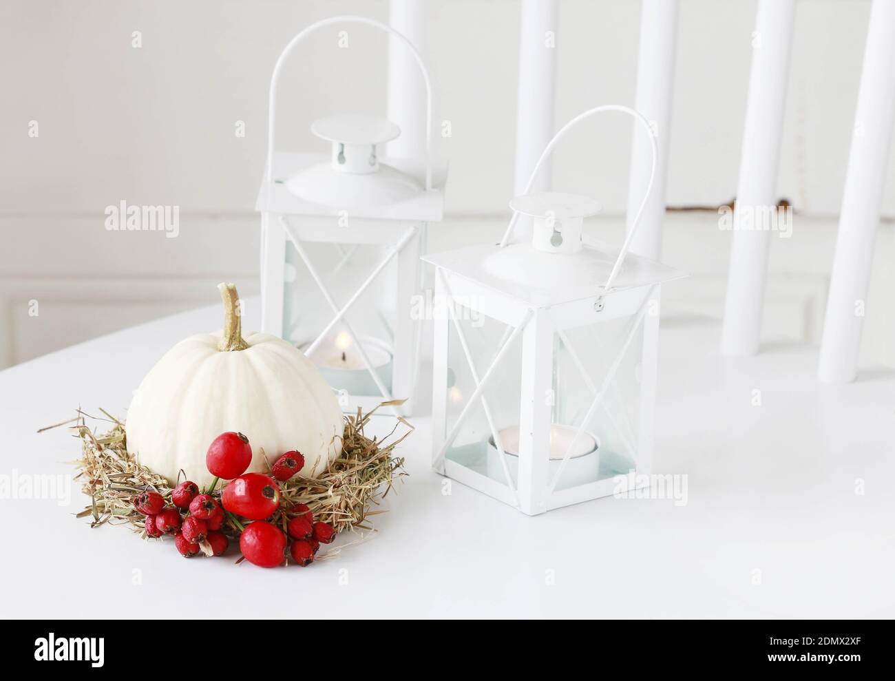 Florist at work: How to make hay wreath decorated with hawthorn berries ...