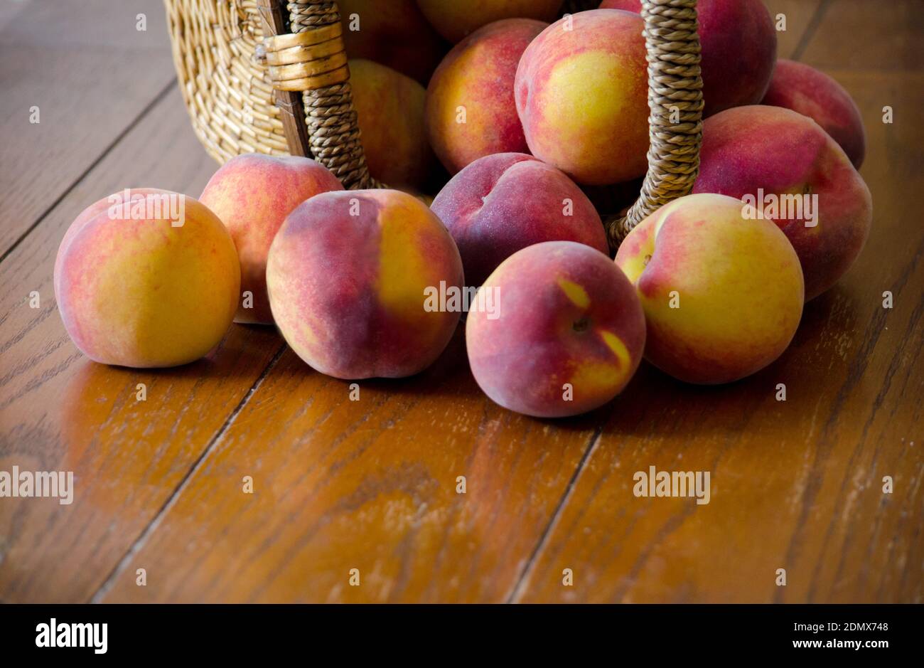 Peach basket basketball hi-res stock photography and images - Alamy