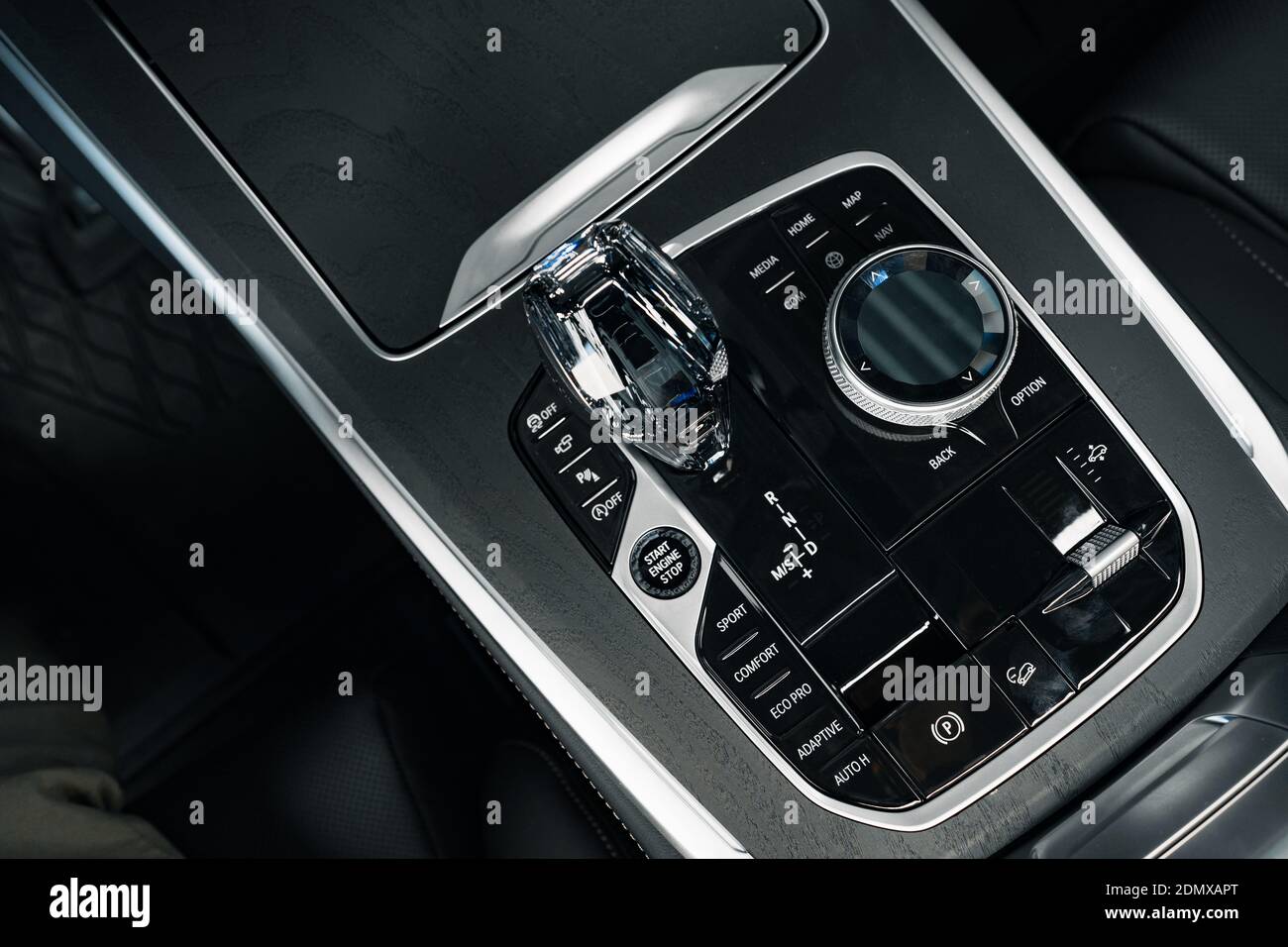 Luxury car gear shifter knob close up Stock Photo - Alamy