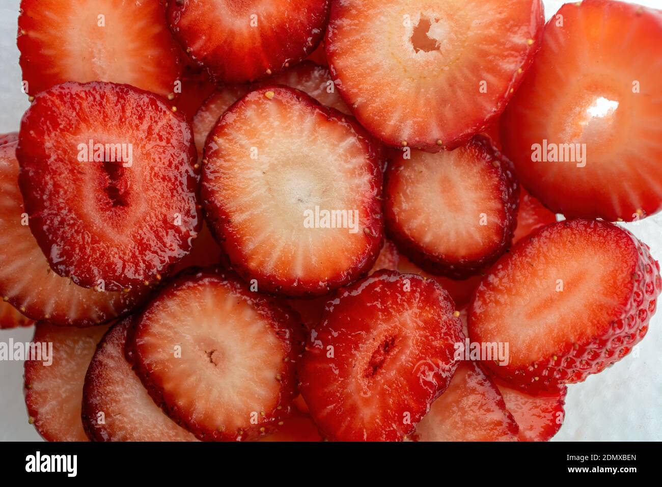 Background texture of sliced strawberries Stock Photo - Alamy