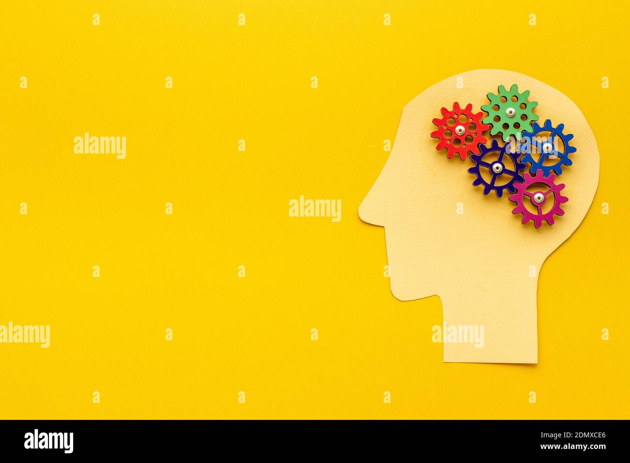 Human brain of gears. Mental work and idea concept Stock Photo - Alamy