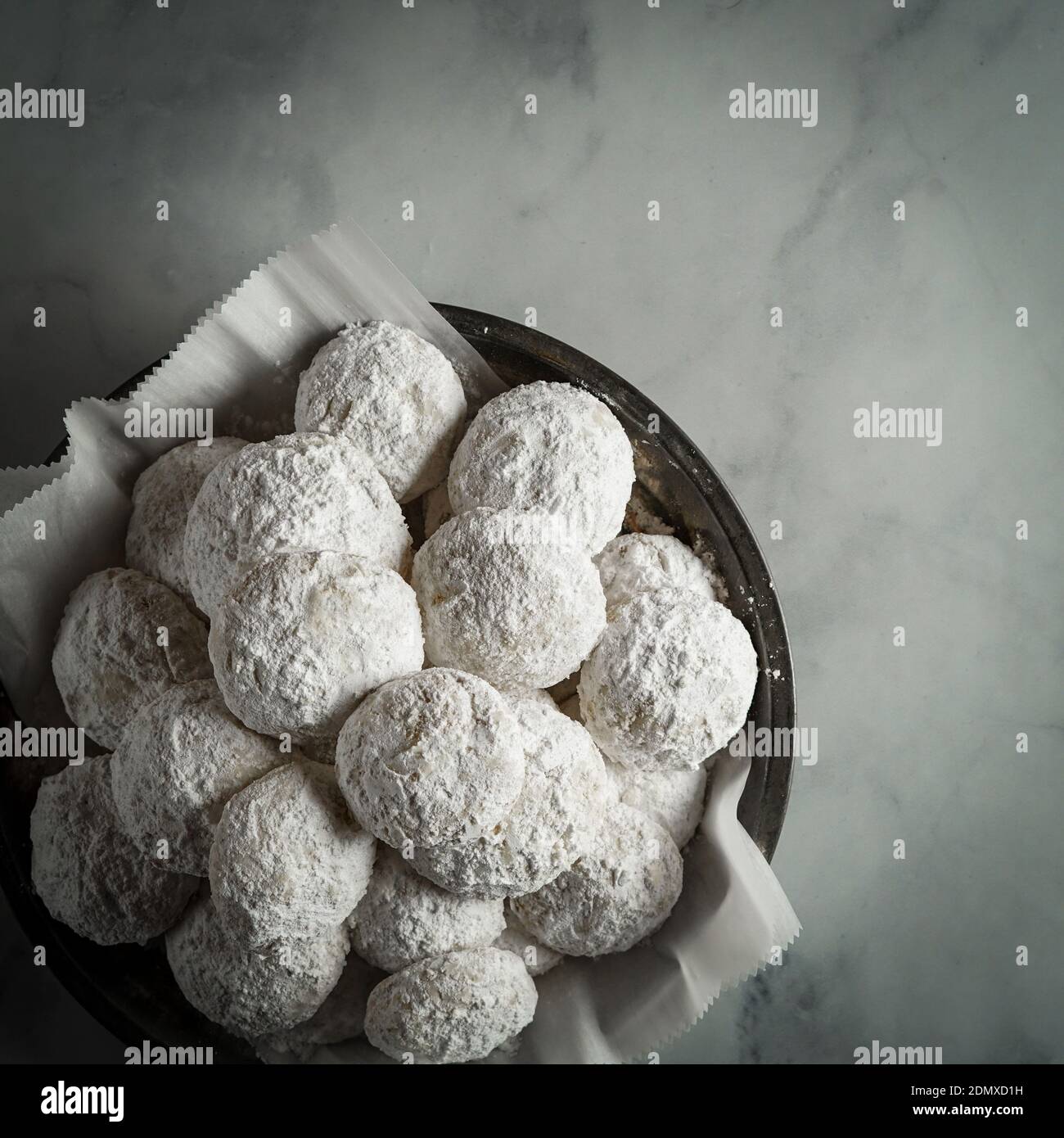 Toasted Almond Snowball Cookies Stock Photo - Alamy