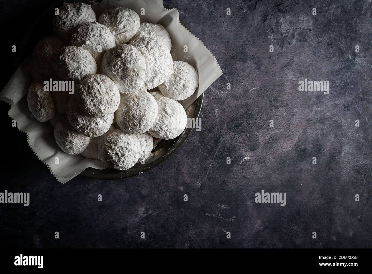 Toasted Almond Snowball Cookies Stock Photo - Alamy
