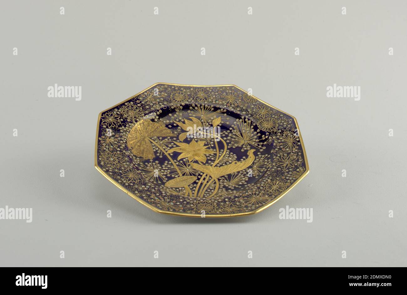 Overglaze enamelling hi-res stock photography and images - Alamy