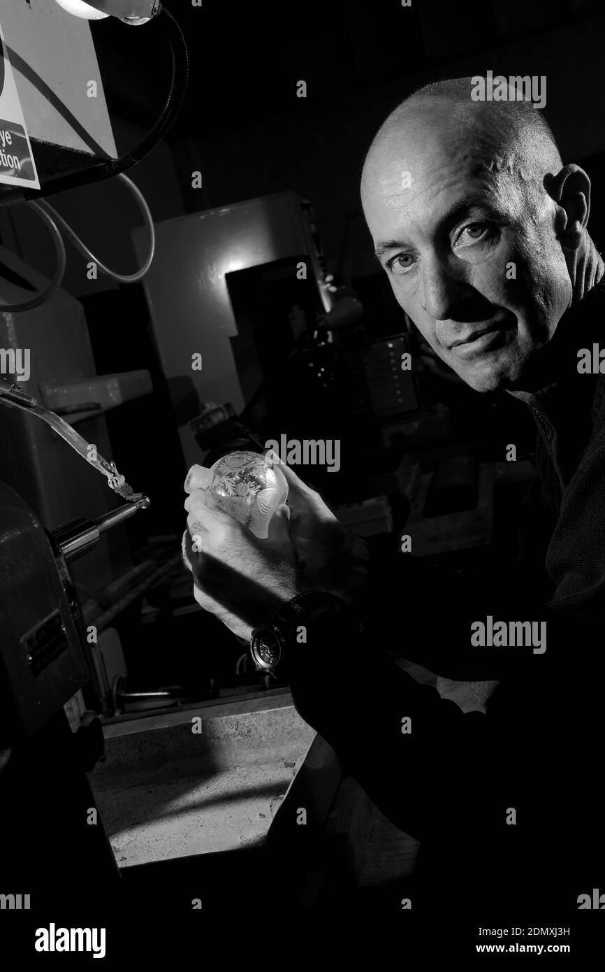 Andy Cope Master Copper Wheel engraver and work shop Stock Photo - Alamy