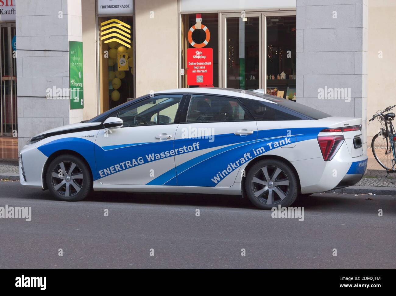 Biogas car hi-res stock photography and images - Alamy