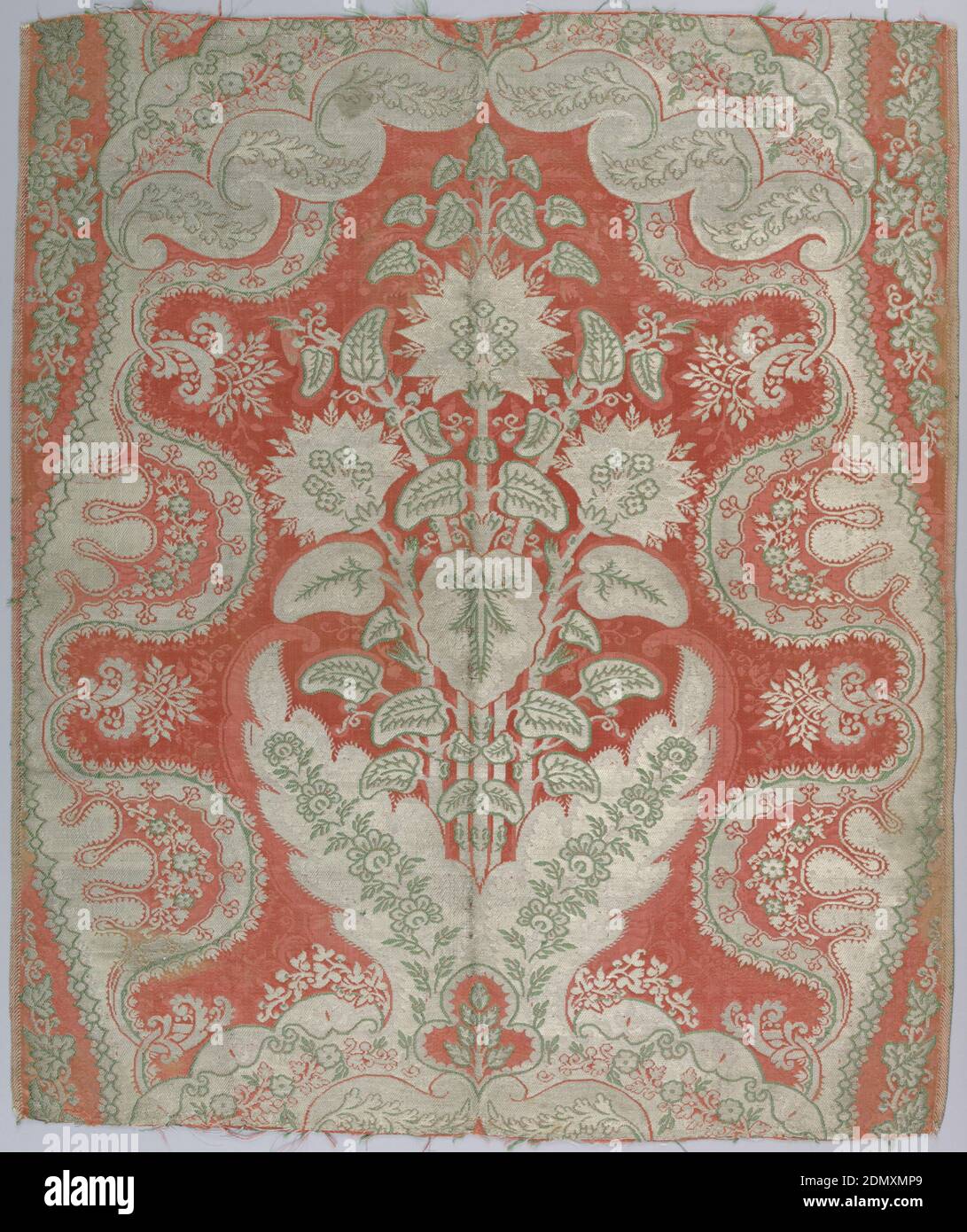 Symmetrical large scale design hi-res stock photography and images - Alamy