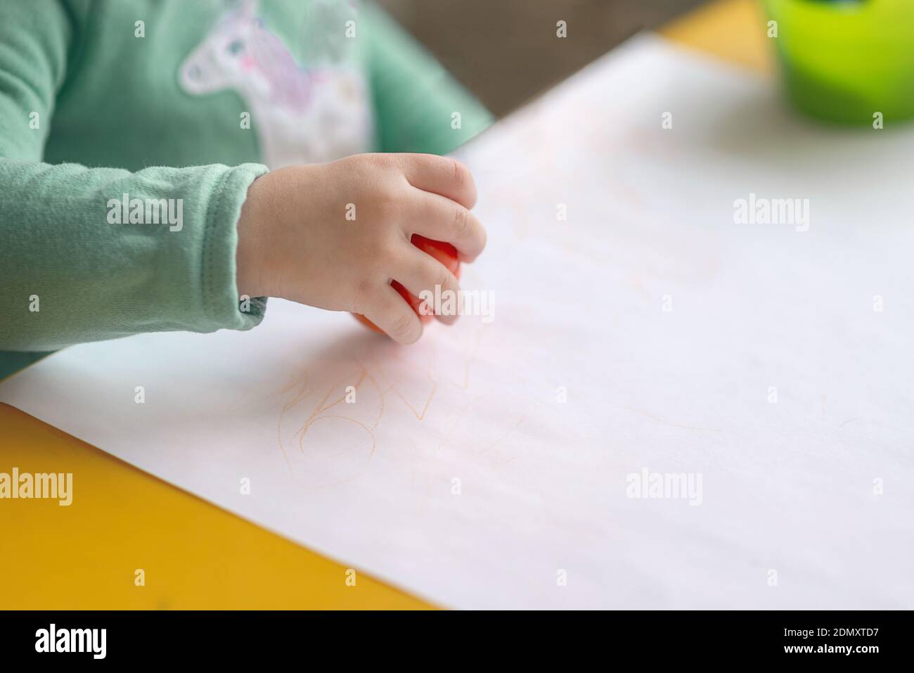 Hand holding crayon coloring hi-res stock photography and images - Alamy