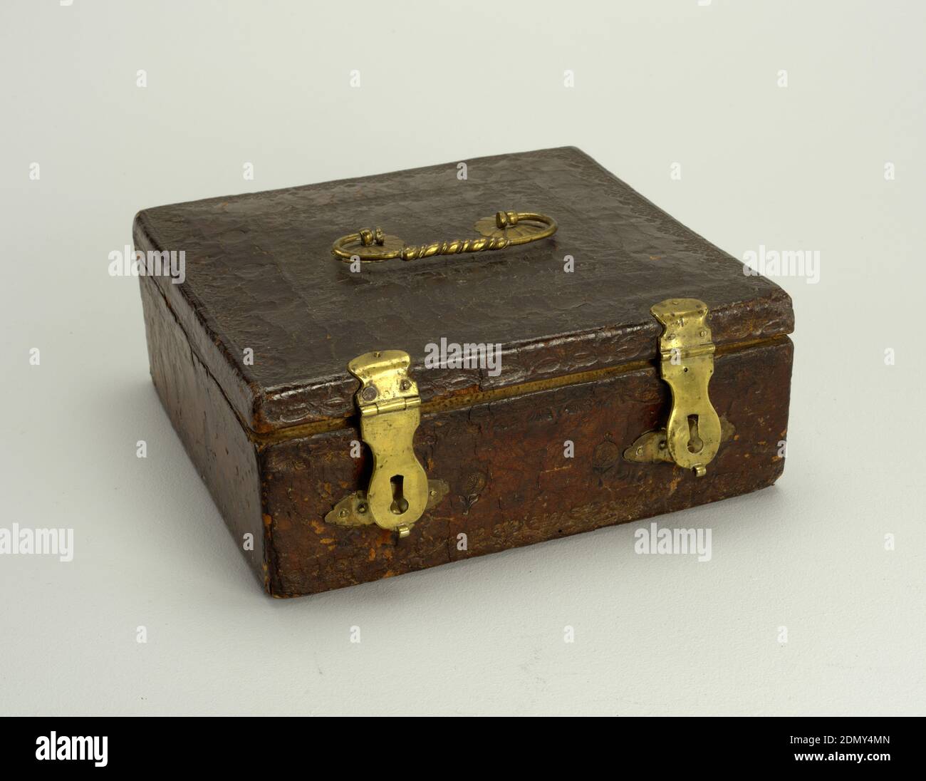 Gilded box hi-res stock photography and images - Alamy