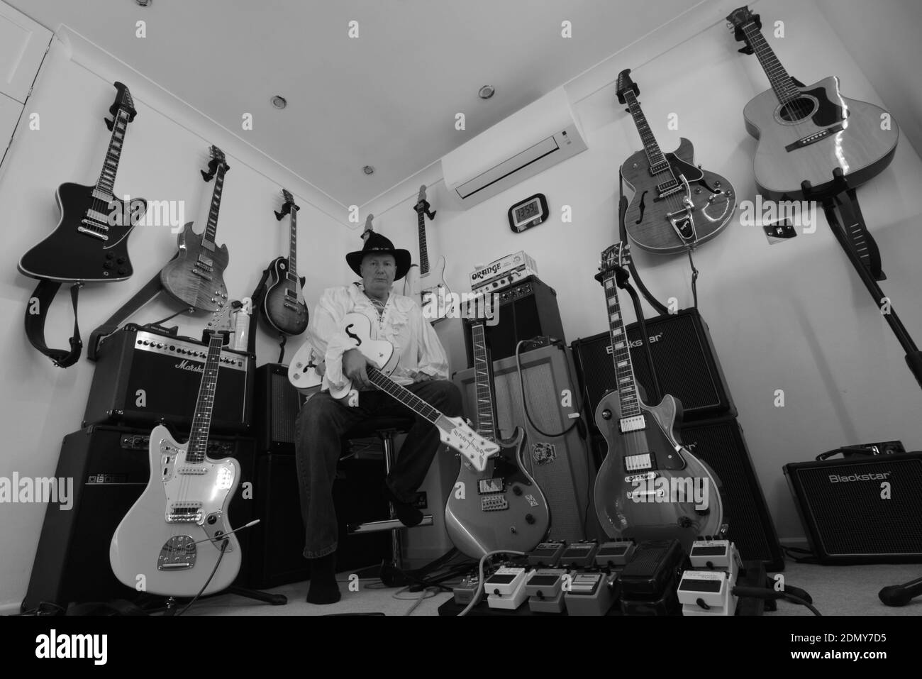 A musician relaxing in a studio Stock Photo - Alamy