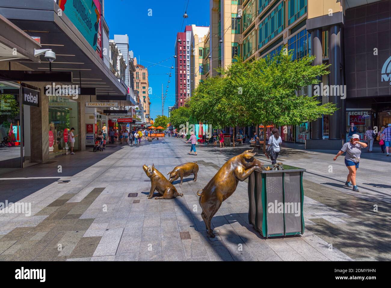 ADELAIDE, AUSTRALIA, JANUARY 7, 2020: A day out Statue at Rundle Mall ...