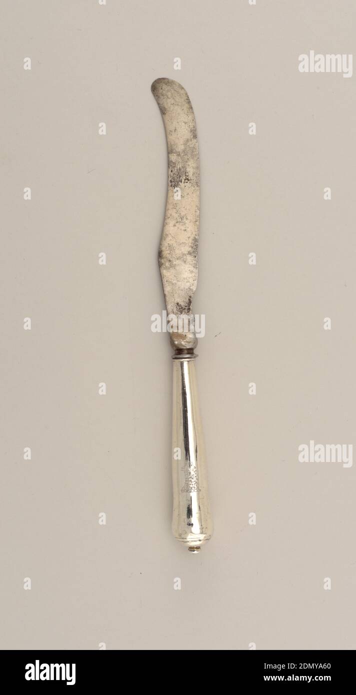 Scimitar shaped hi-res stock photography and images - Alamy