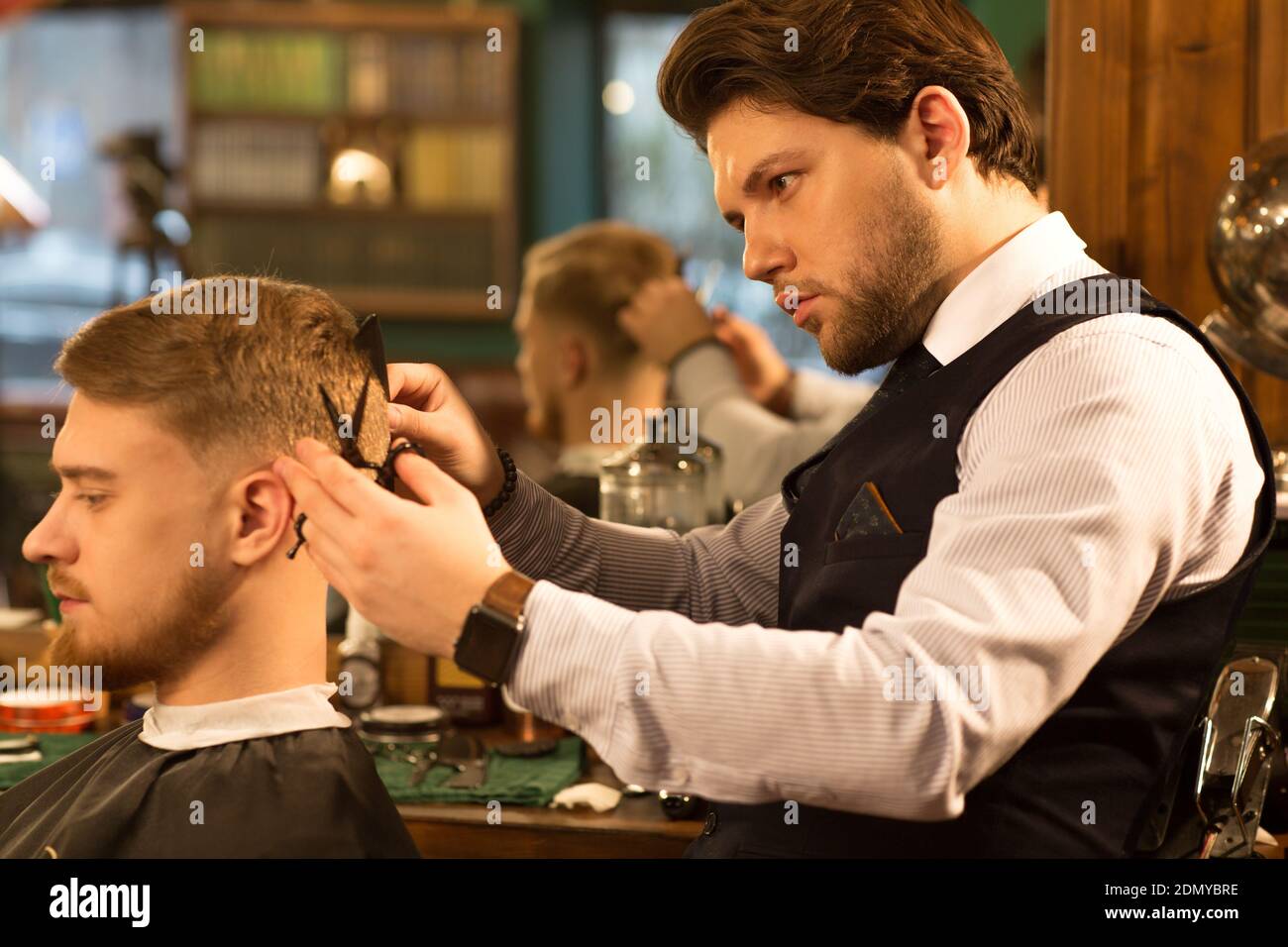 Traditional grooming experience hi-res stock photography and images - Alamy