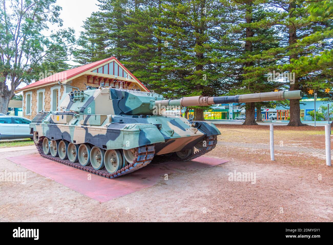 Leopard as1 tank hi-res stock photography and images - Alamy