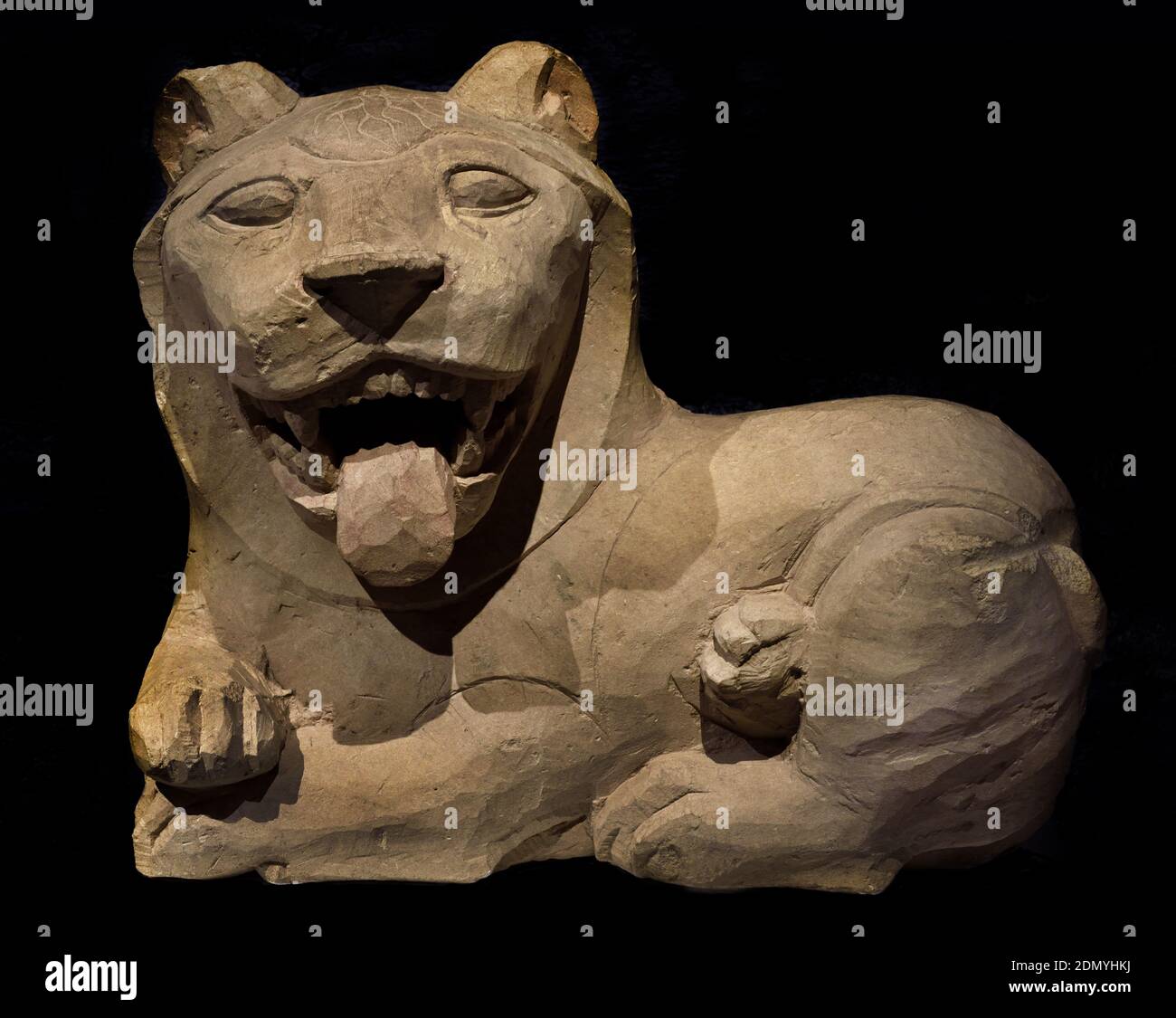 The royal tombs of tamassos hi-res stock photography and images - Alamy