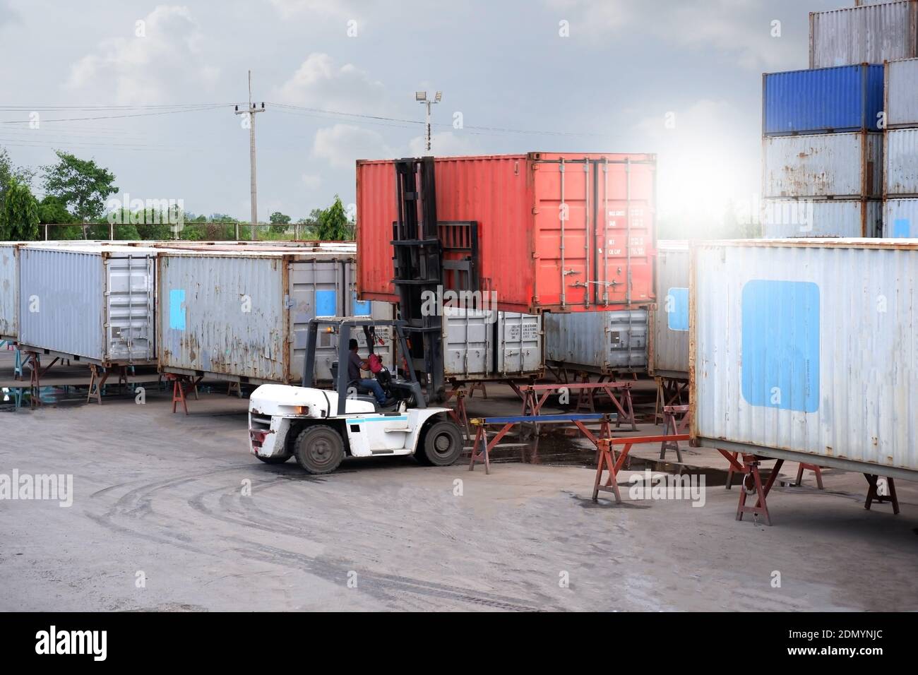 Stacking operation hi-res stock photography and images - Alamy