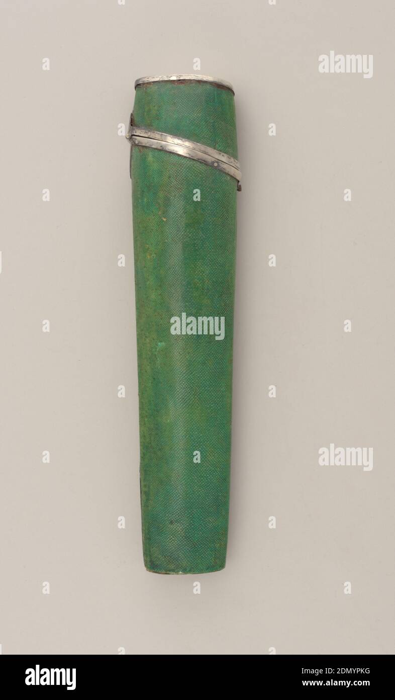 Green painted shark skin hi-res stock photography and images - Alamy