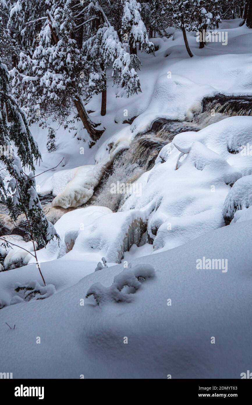 Muskoka land hi-res stock photography and images - Alamy