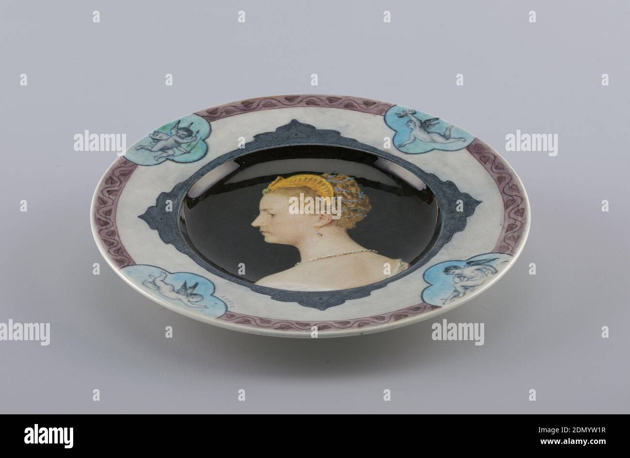 Deck plate hi-res stock photography and images - Alamy