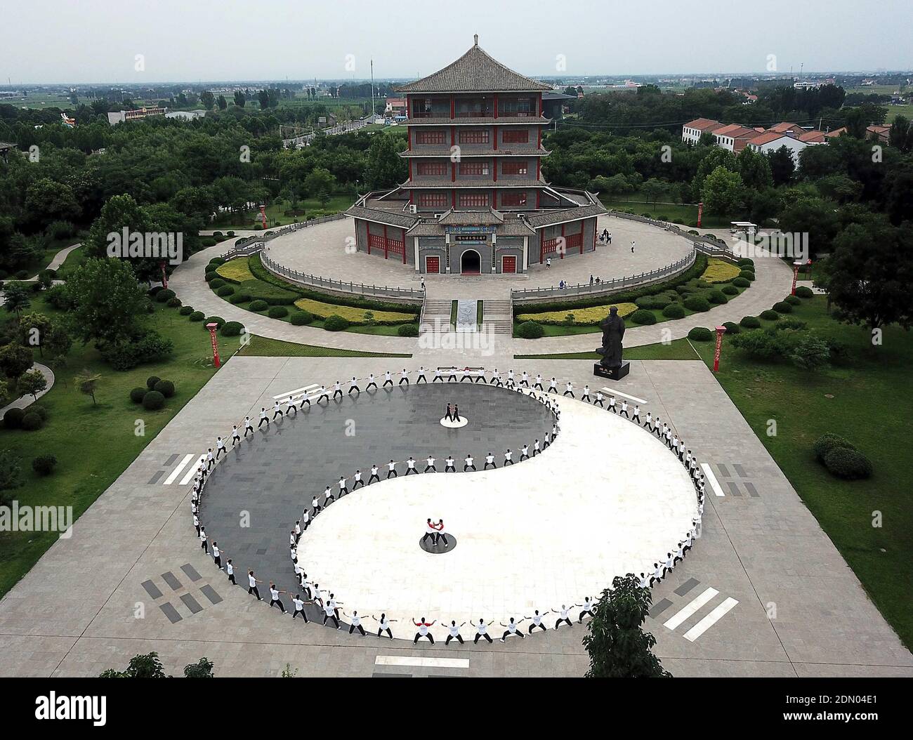 Mid of 17th cen hi-res stock photography and images - Alamy