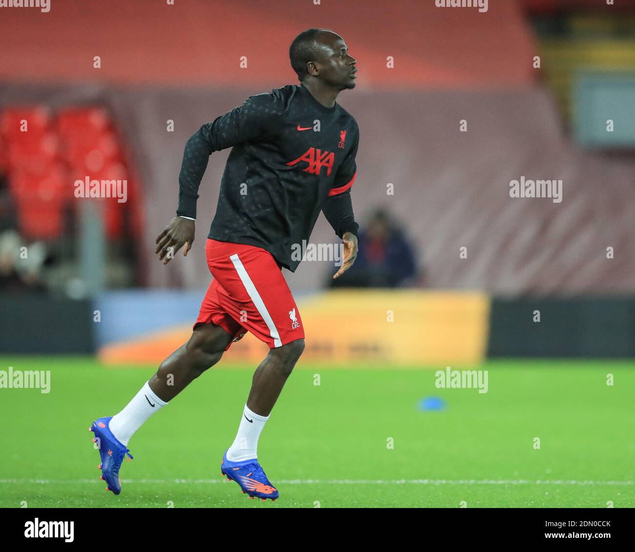 Sadio Mane #10 of Liverpool walks out for kick-off Stock Photo - Alamy