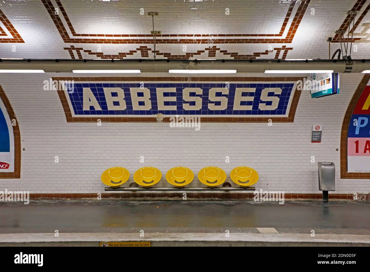 abbesses metro station Stock Photo - Alamy