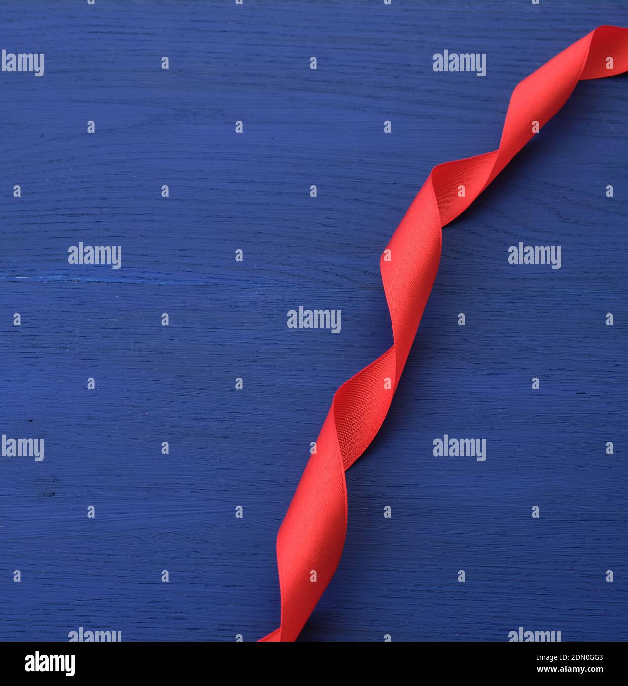 Blue satin fabric on table hi-res stock photography and images - Alamy