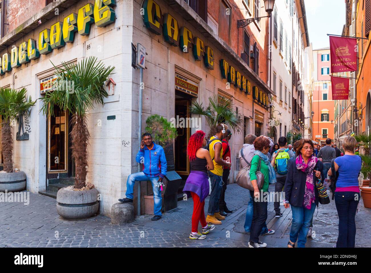Coffee Shop, Piazza della Rotonda, Rome, Italy, Europe Stock Photo - Alamy
