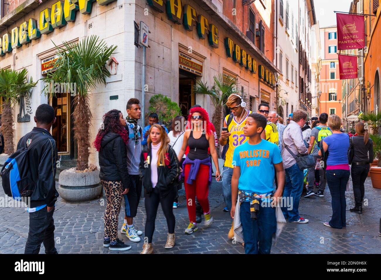 Coffee Shop, Piazza della Rotonda, Rome, Italy, Europe Stock Photo - Alamy
