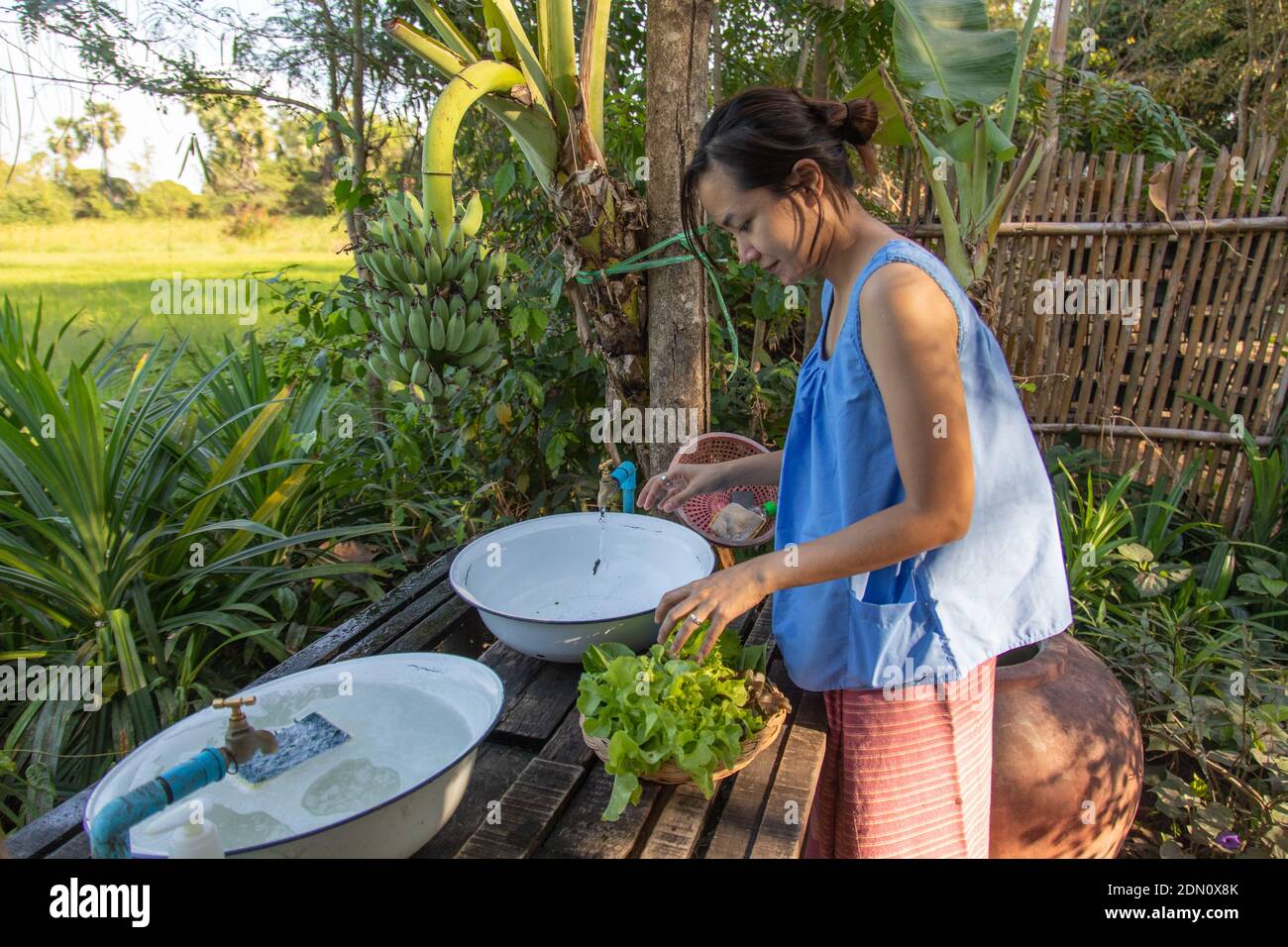 Indian family eating rice hi-res stock photography and images - Alamy