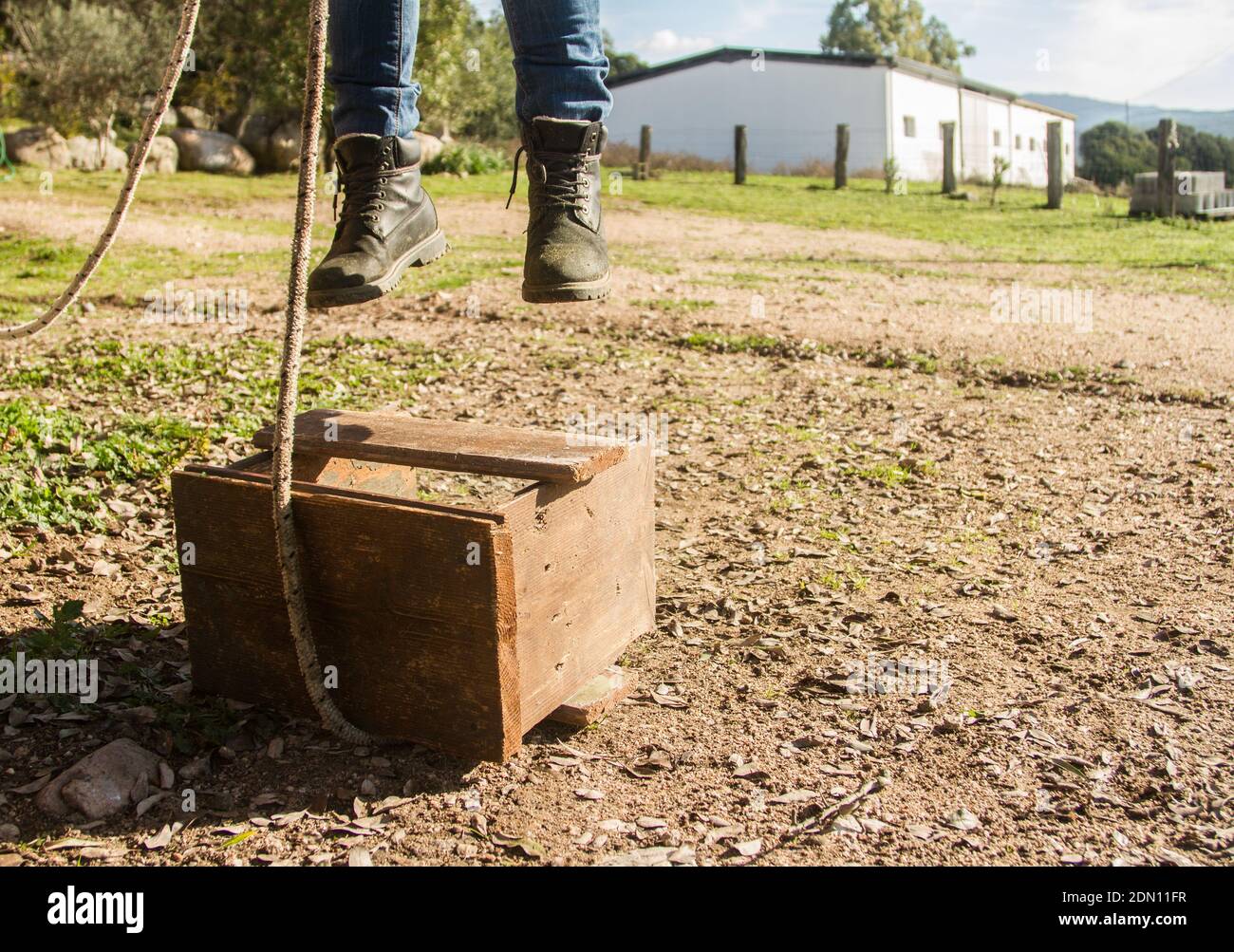 Dead man hanging hi-res stock photography and images - Alamy