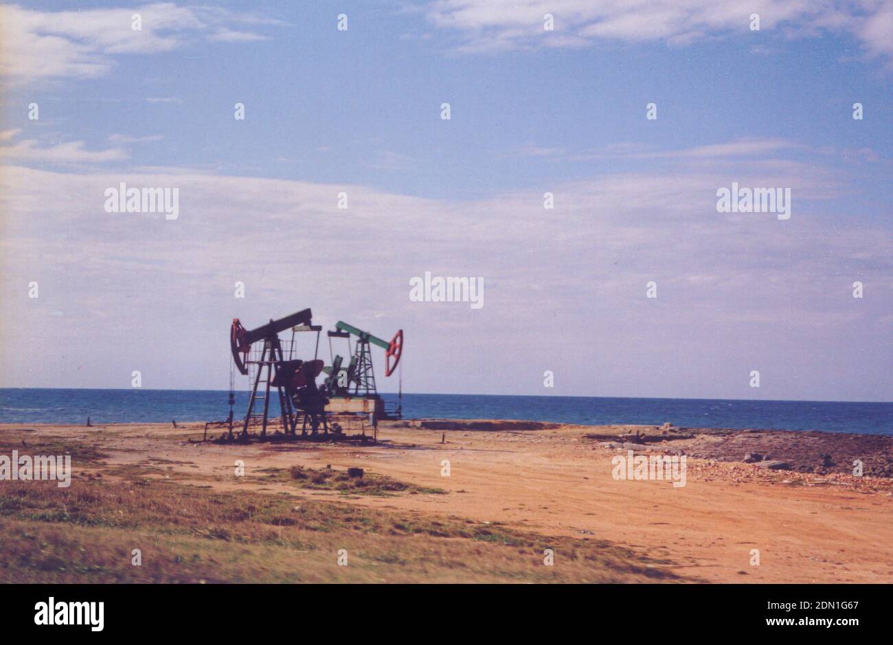 Refinery cuba hi-res stock photography and images - Alamy