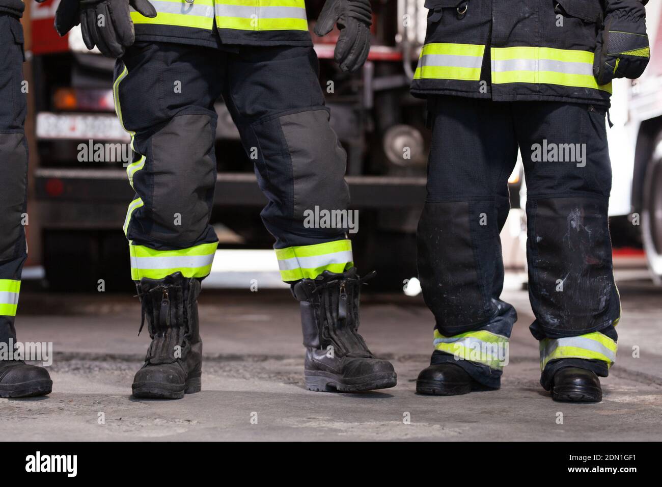 Portrait three firefighters hi-res stock photography and images - Alamy