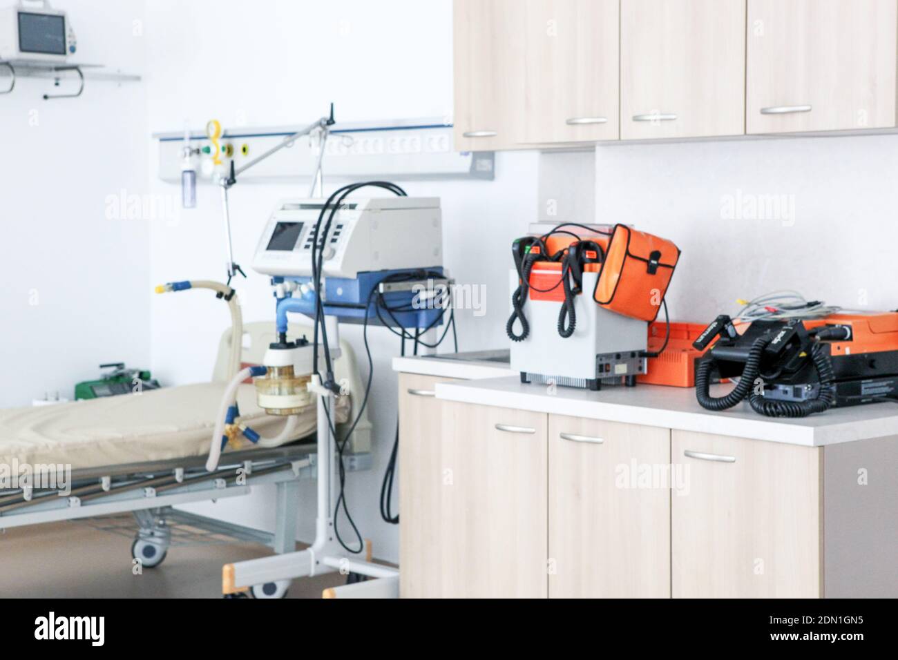 Emergency Breathing Device High Resolution Stock Photography and Images - Alamy